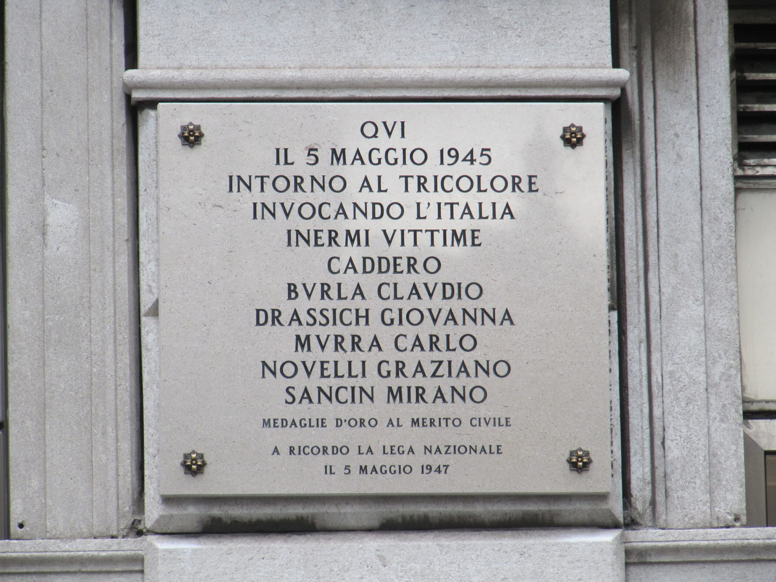 Trieste ricorda i Caduti del 5 maggio 1945: cerimonia commemorativa con ...